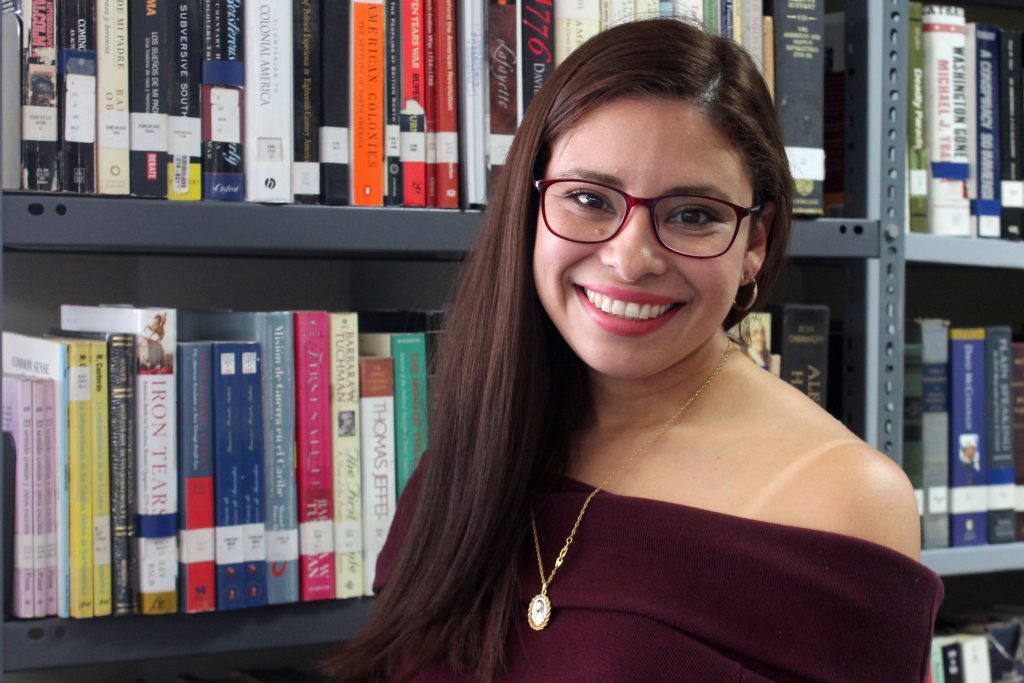 Rocío Rivas, graduada UCA en Corea | Oficina de Vinculación con Graduados